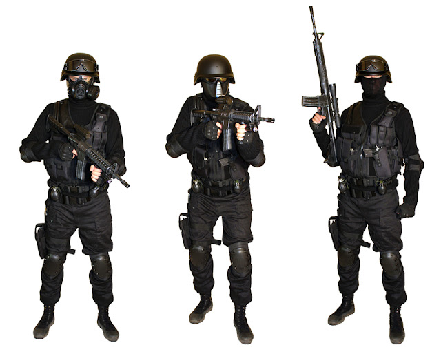 ACTION FASHIONS: INTEL GALLERY