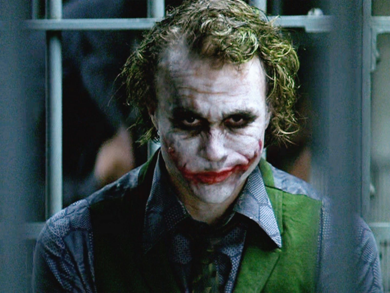 Biografi dan Misteri Kematian Heath Ledger - Nama Film