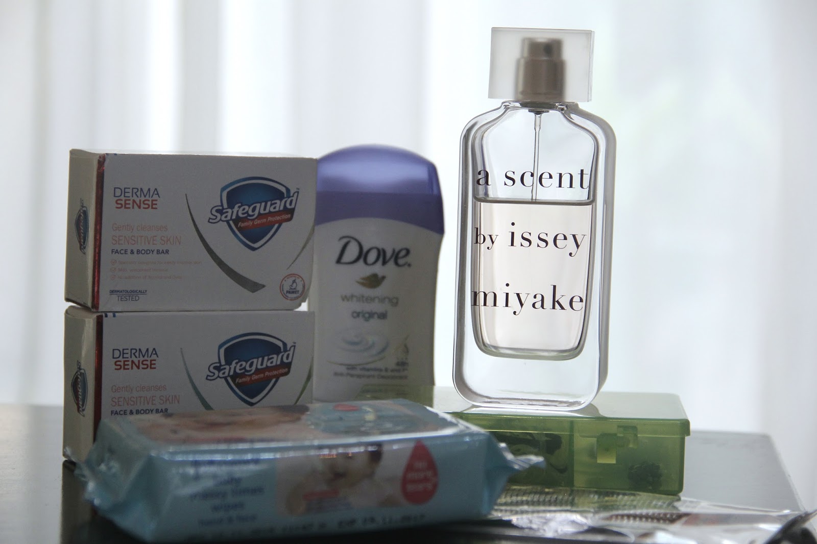 Packing 101: How to Pack Wisely - La Vie En Rose