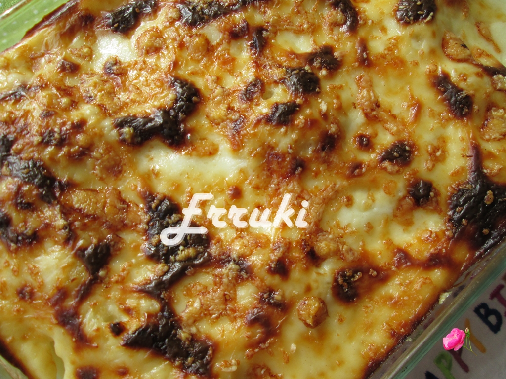 Erruki Laurel: Coliflor con besamel de queso al horno