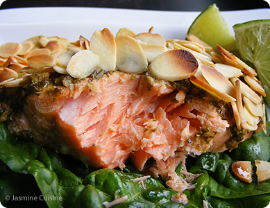 Saumon au pesto en croûte d’amande - Jasmine Cuisine