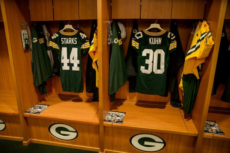 The Wearing Of the Green (and Gold): Photo Gallery: Packers Locker Room