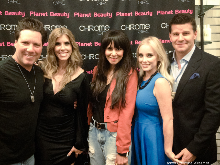 GIVEAWAY with Chrome Girl Nail Polish..