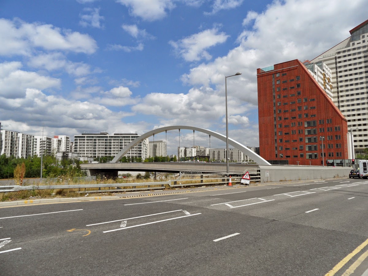 The Happy Pontist: London Bridges: 36. Olympic Park Bridge 20