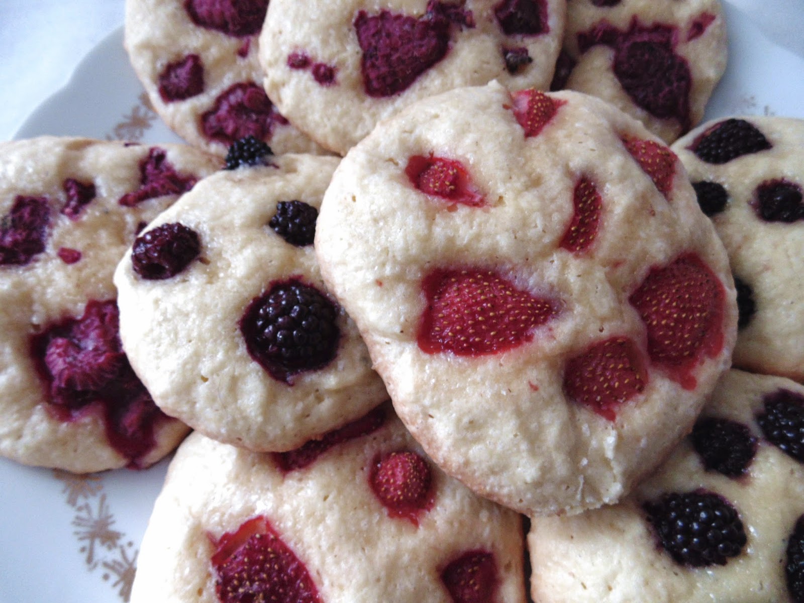 GATEAU GAGA - Love cakes: Biscuits aux fruits rouges