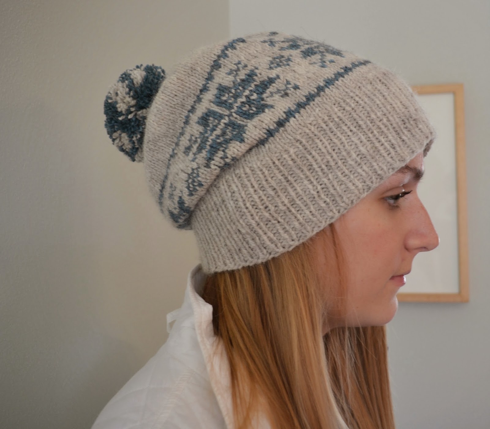 Susan B. Anderson: Split Back Snowflake Hat, plus a traditional version ...