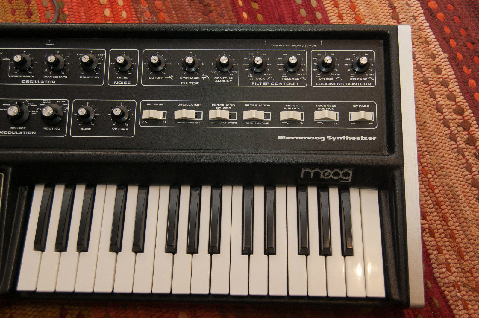 MATRIXSYNTH: Moog Micromoog Analog Synthesizer w/ Custom Sides SN 6925