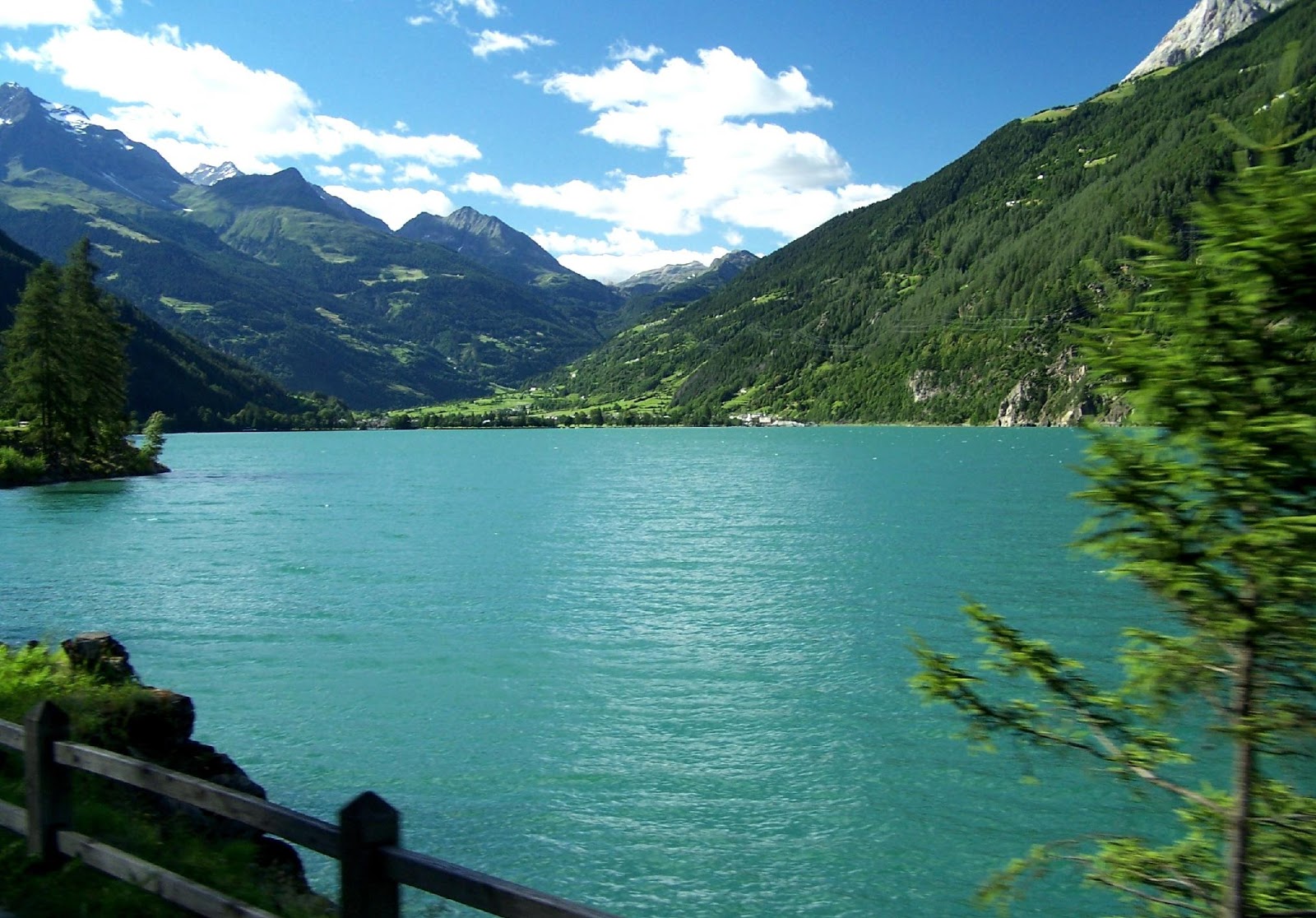 4th GRADERS: THE EARTH