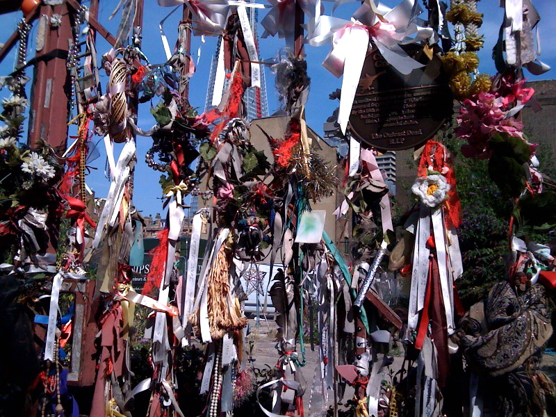 Miss Immy's London: Cross Bones Graveyard