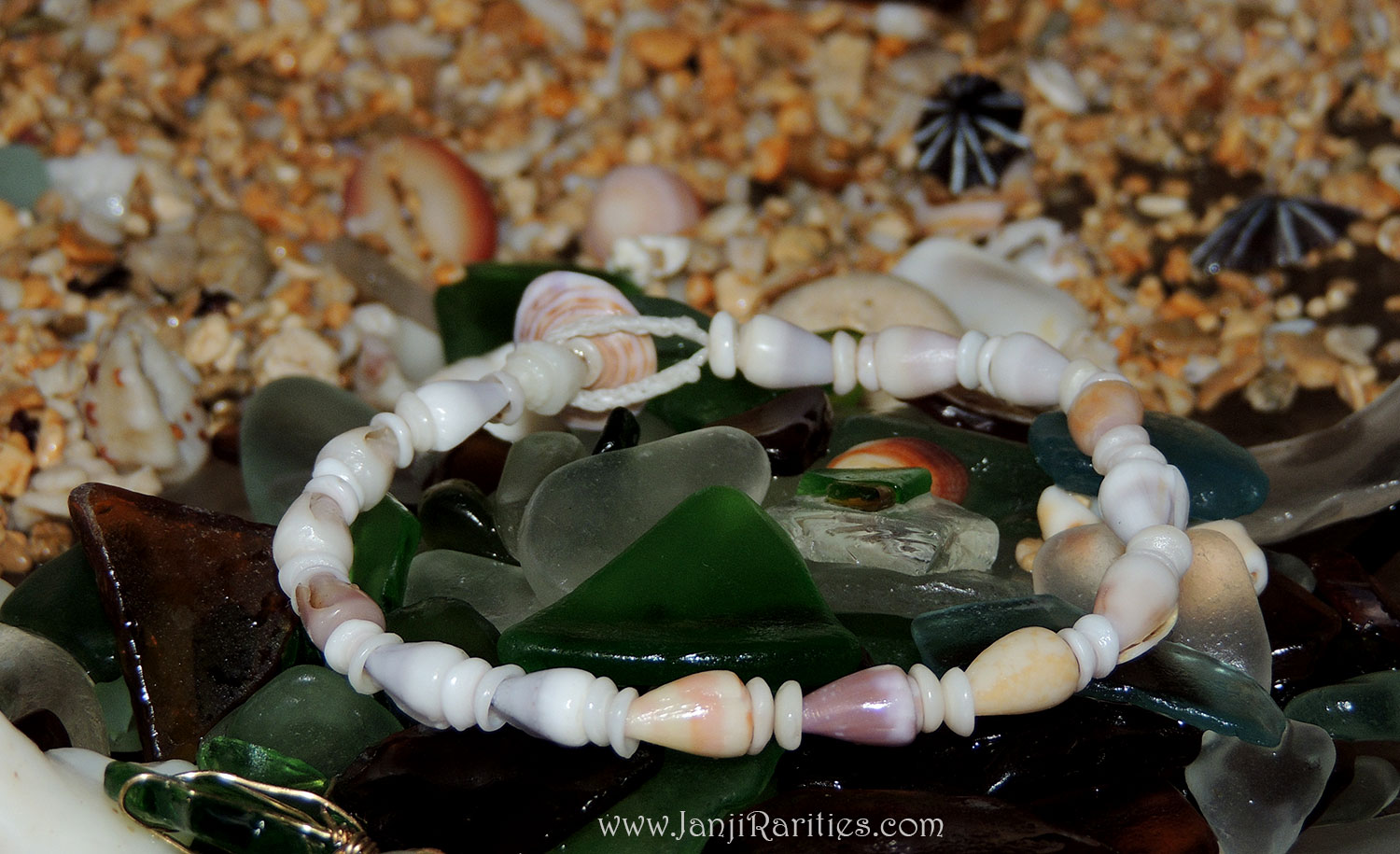 Kahelelani & Sunrise shell jewelry by.... Janjira: Hawaiian shell bracelets