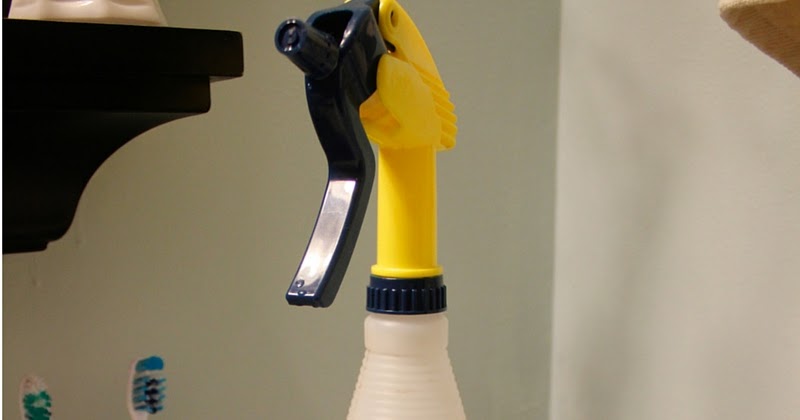 Homemade All-Purpose Cleaning Spray