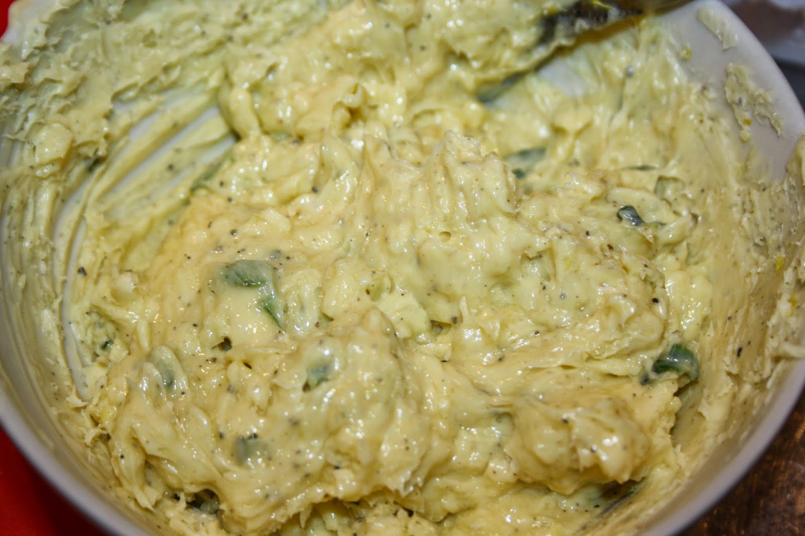 Ruokasurffausta: Uunissa paistettu kokonainen kana Jamie Oliverin tapaan