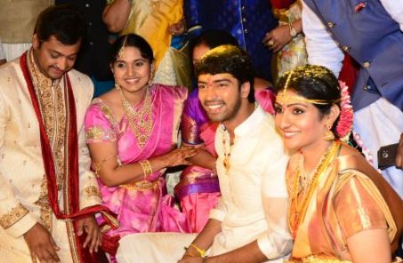 Allari Naresh Family Wife Biography Parents children's Marriage Photos