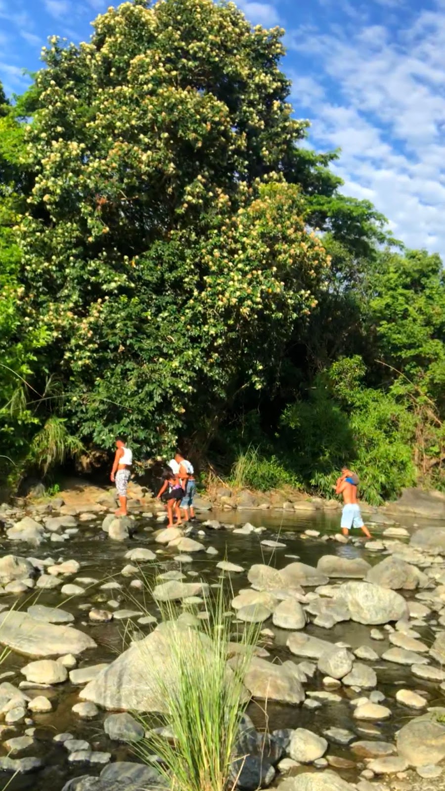 Macolletez: The Coddiwomple Feet: SAN CLEMENTE CAMILING TARLAC WONDERS ...