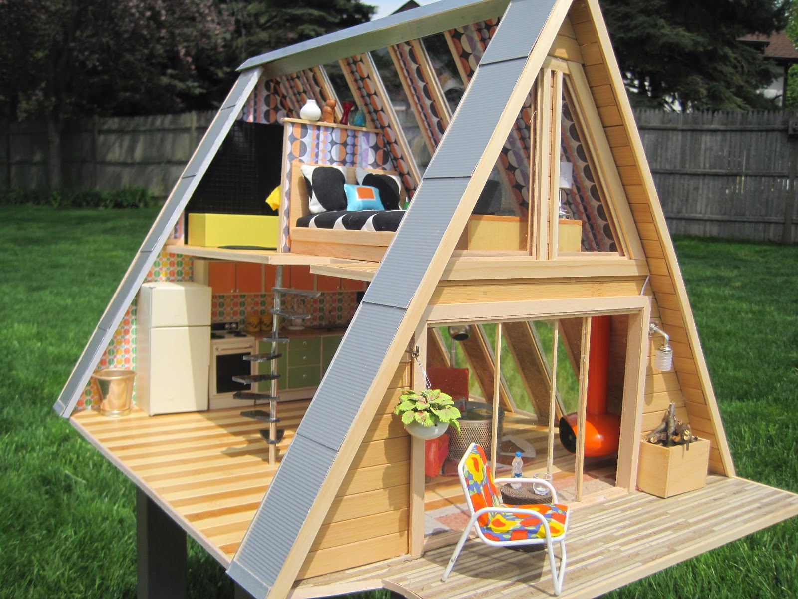 Mini Mod Pod: May 2014