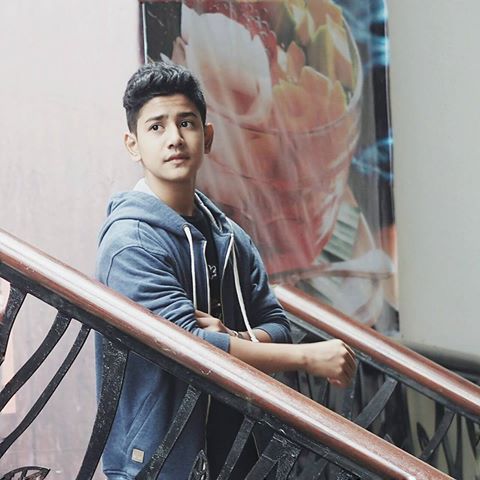 Biografi "Syakir Daulay" Sang Hafidz Quran Idola Remaja: Biografi ...