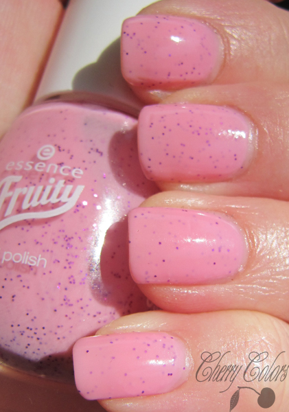 NOTD: Essence Mashed Berries (Fruity TE) - Cherry Colors - Cosmetics ... NOTD: Essence Mashed Berries (Fruity TE) - Cherry Colors - Cosmetics ...