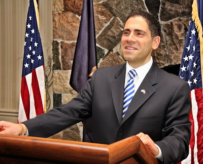 WEST MICHIGAN POLITICS: Who Will Replace Rep. David Trott? 20 ...