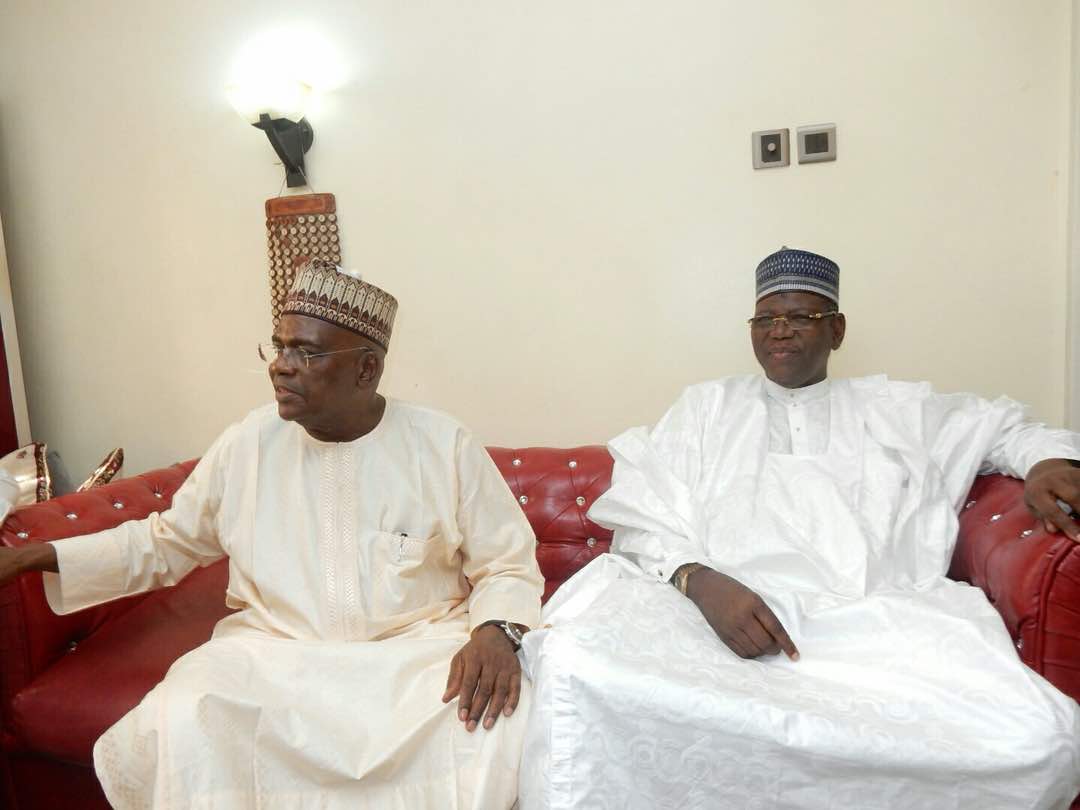 Dignitaries Visit Senator Goje (photo)