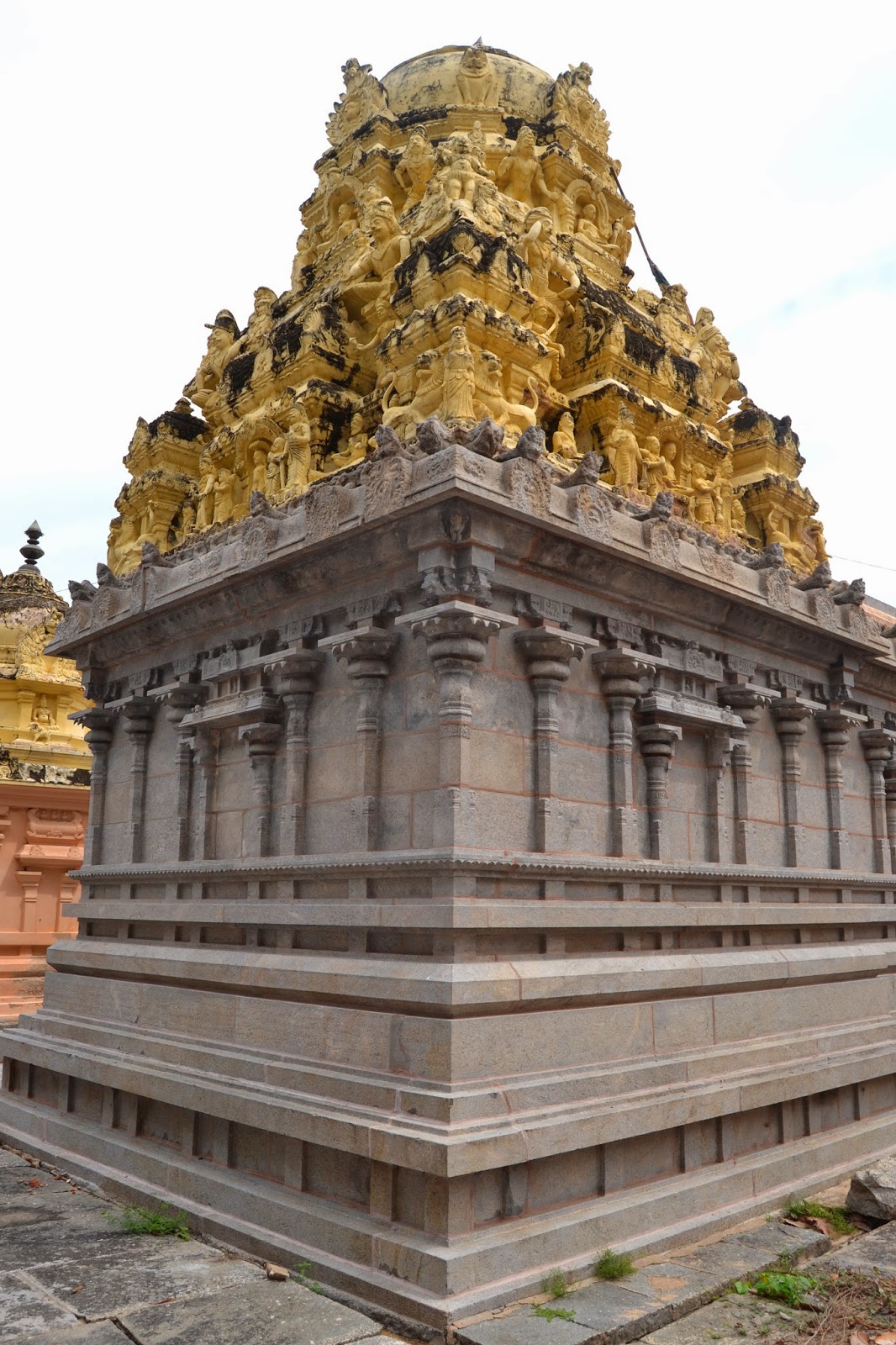 Tamilnadu Tourism: Adhinathar Jain Temple, Poondi, Arani, Thiruvannamalai
