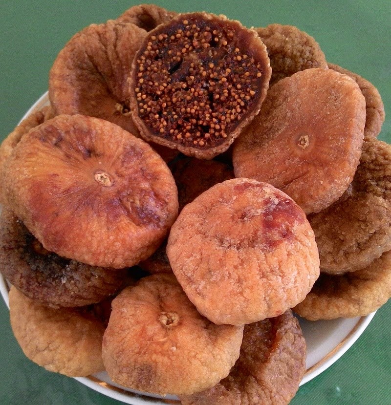 Figs Photo Collection Around the World: Buah TIN Kering