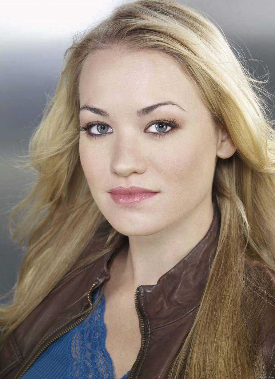 Yvonne Strahovski pictures gallery (3) | Film Actresses