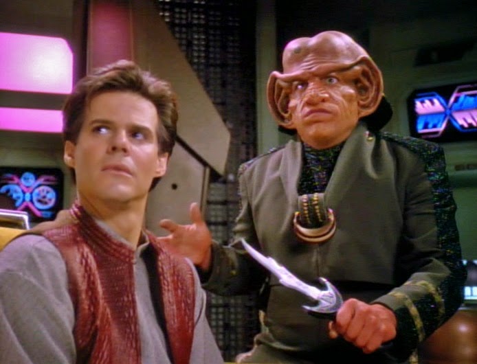 The Ferengi Costumes Of Star Trek: The Next Generation: Ferengi Knife
