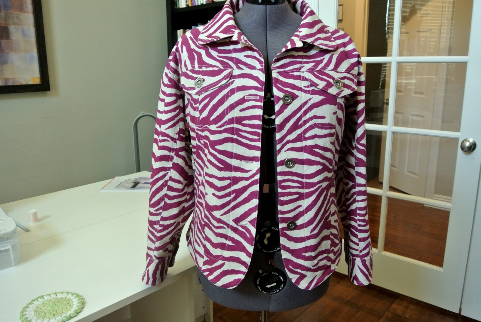 My Sewing Basket: Jacket Express #218; Islander Sewing Systems