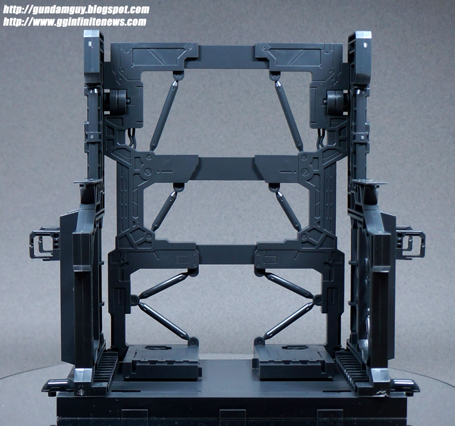 GUNDAM GUY: System Base 001 - Review by Gundam Guy