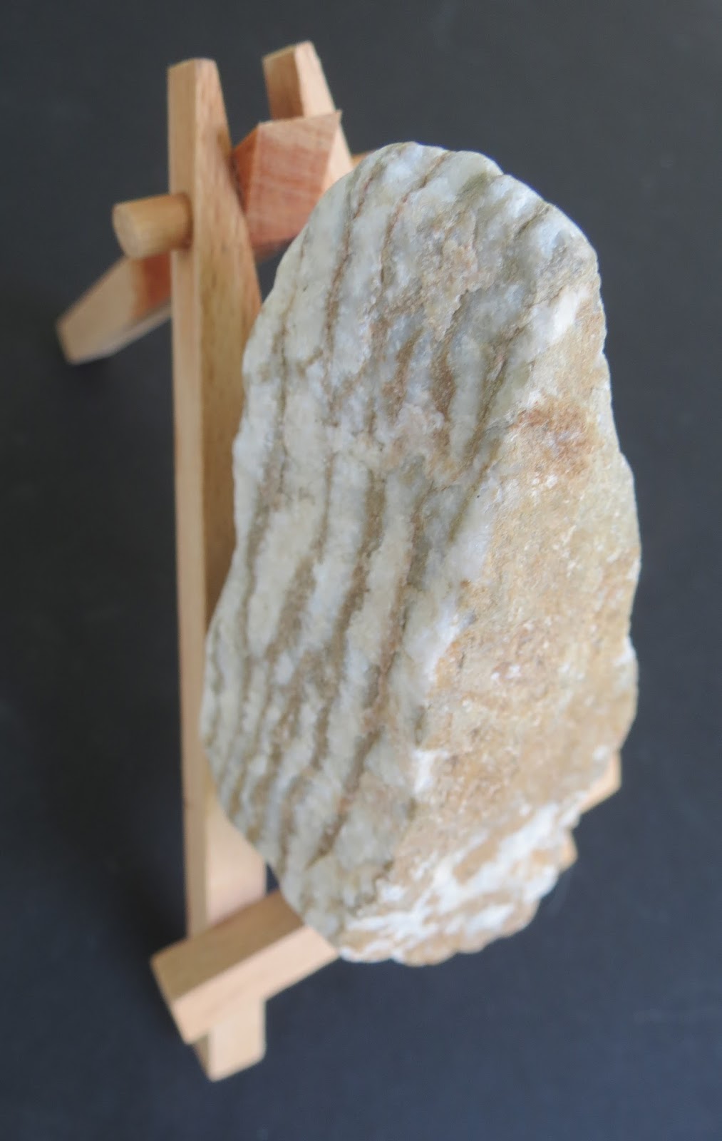 Archaeology of Portable Rock Art: American sculpted shapes imply broad ...