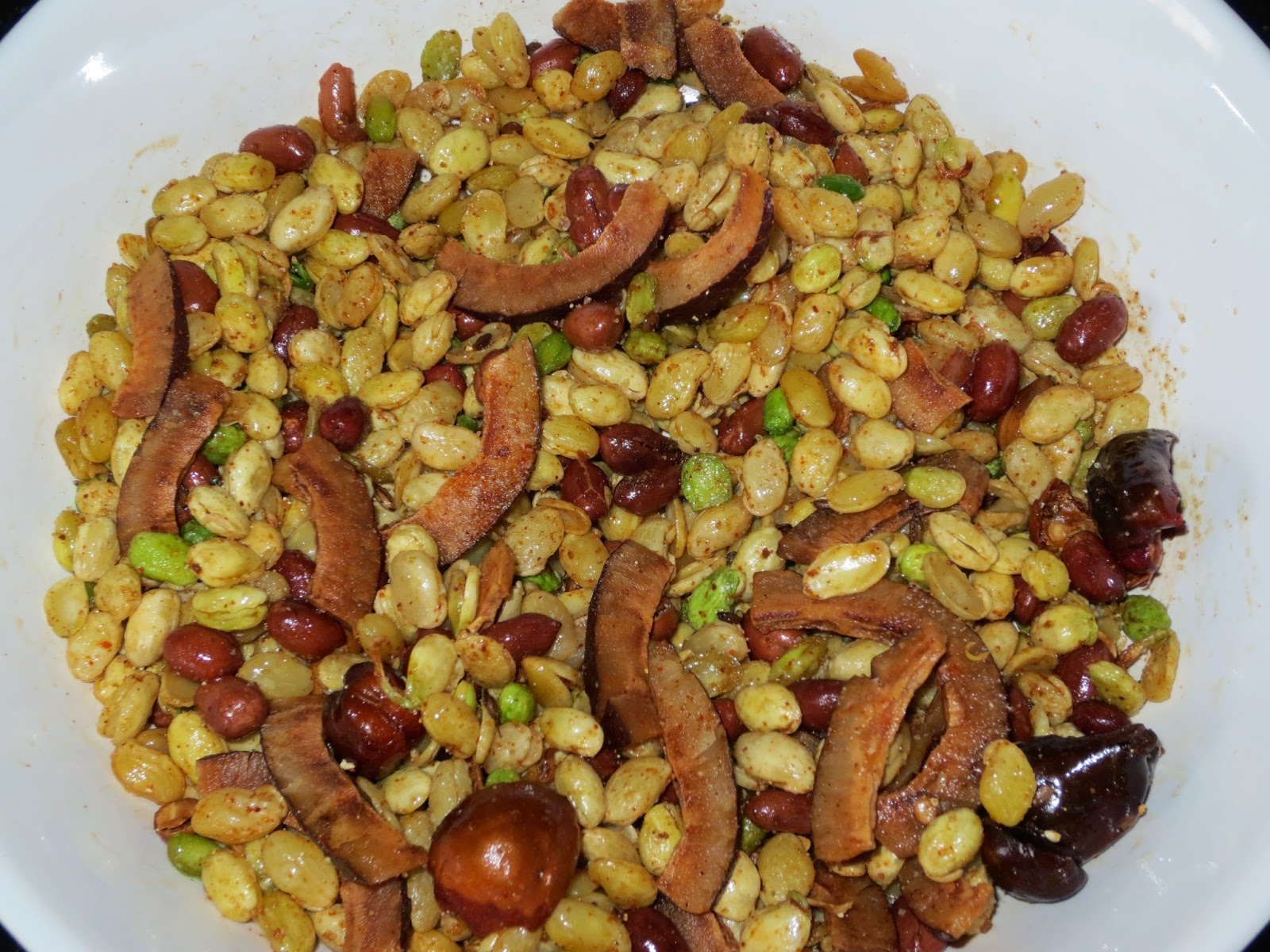 Split Val beans mixture / Hitakida avarekalu mixture ~ Enjoy cooking