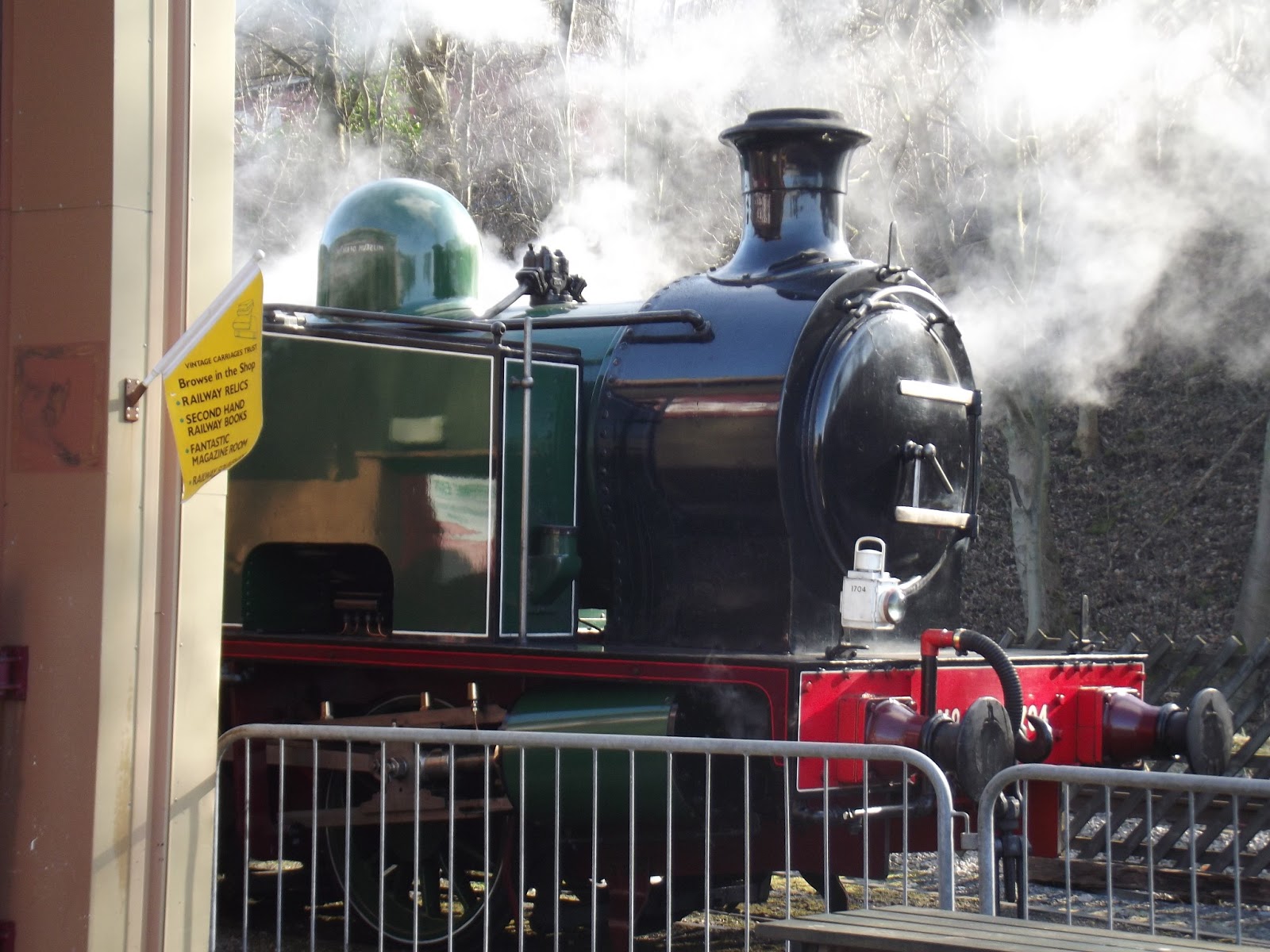 Steam Memories: Nunlow No 1704 owned by the Bahamas Loco Society