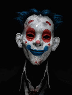 Freaky Unseen 'The Dark Knight' Concept Art By Rob Bliss « Film Sketchr