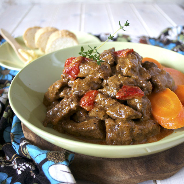 Adora's Box: MENUDO CON GARBANZOS