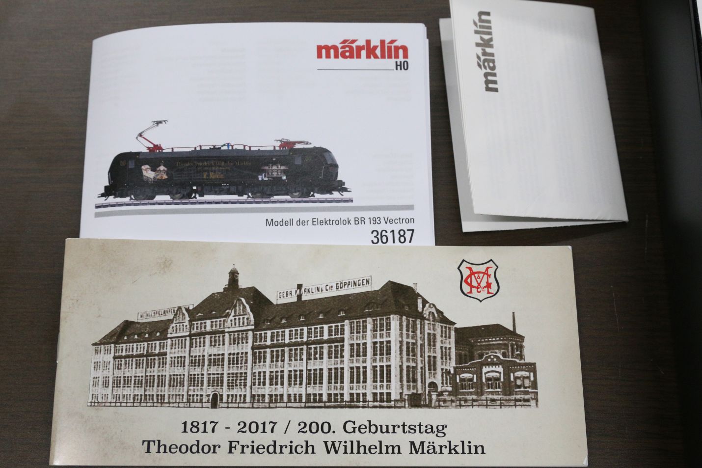 今回購入したこのモデルは誕生した1817年にちなんで1817台しか出荷されない模様。このモデルは783番。