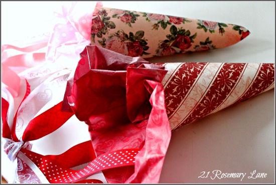 21 Rosemary Lane: St. Valentine's Day Gift Cone with Tutorial