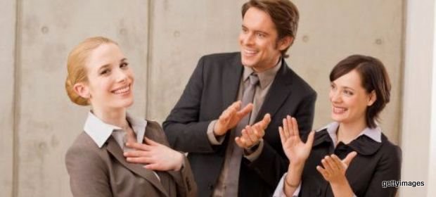 Akalanta: A importância de um elogio