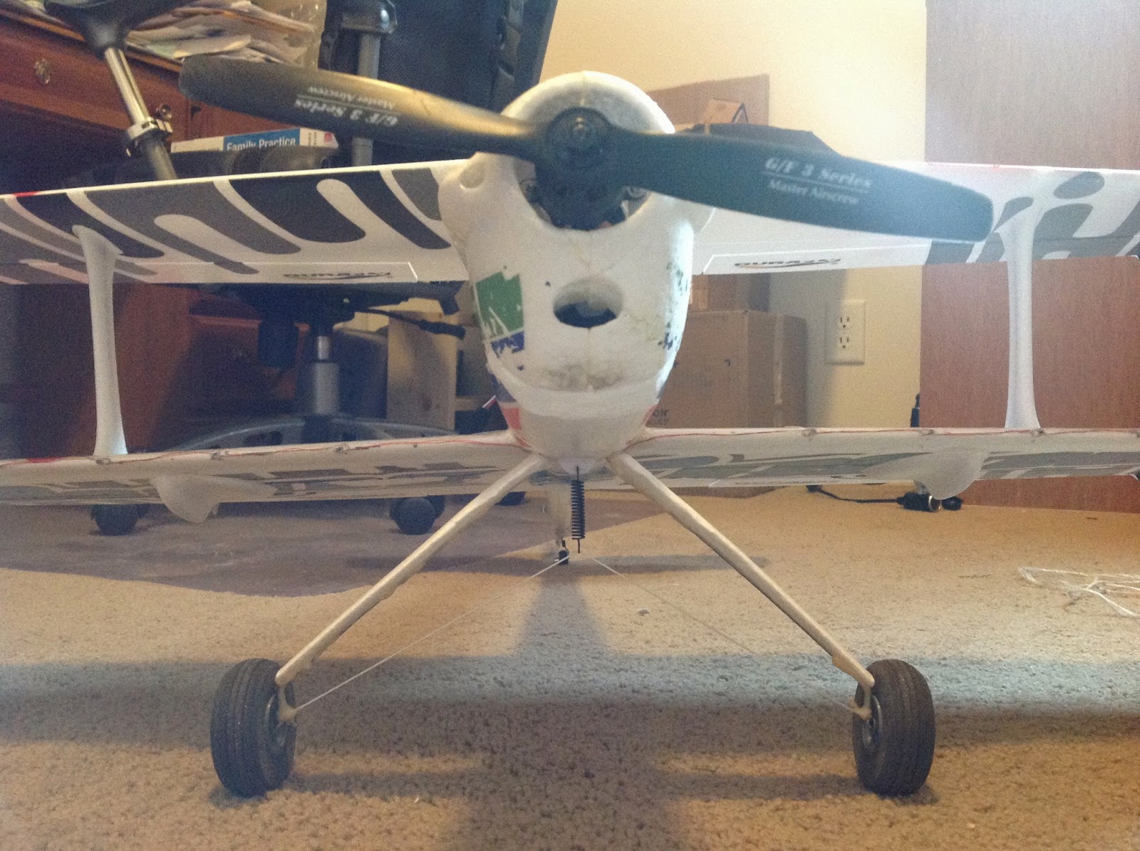 Mczouav's adventures: Durafly hyperbipe biplane enhancements