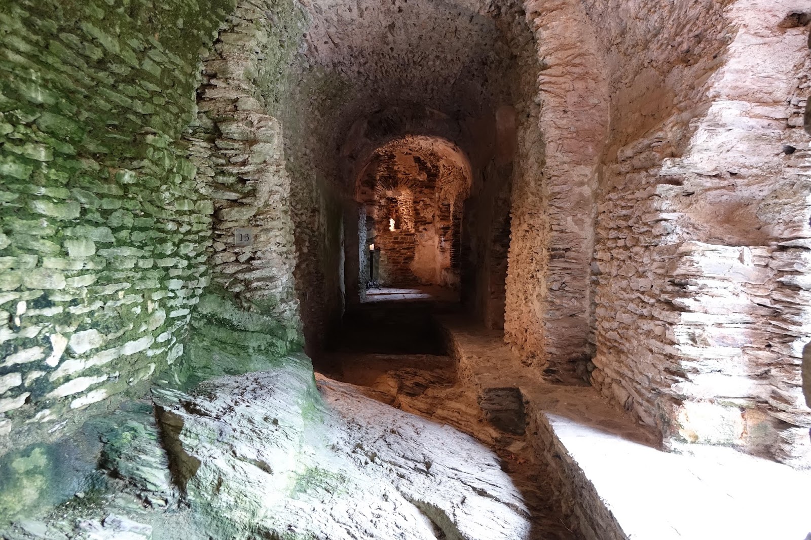 Just Passing Thru: This Ruined Castle