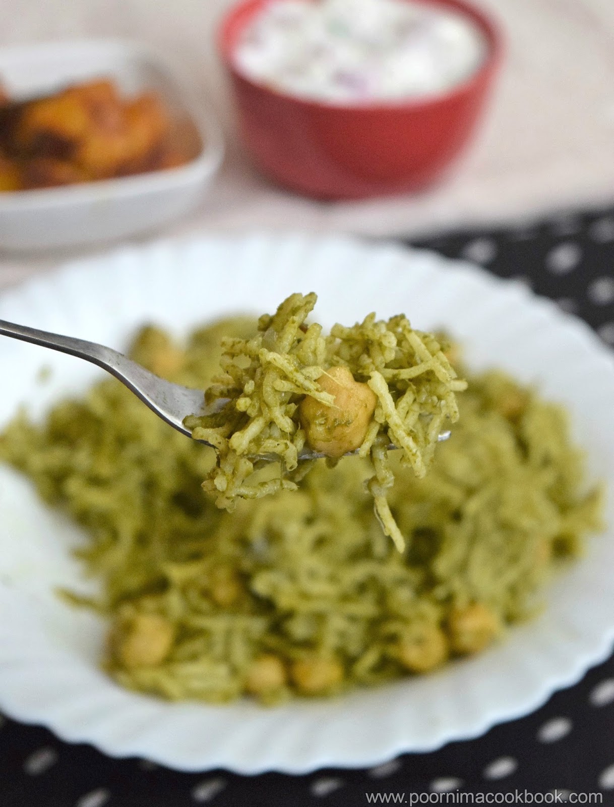 Poornima's Cook Book: Spinach Chickpeas Rice / Palak Channa Pulao
