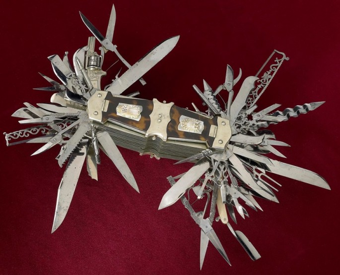 World Of Technology: The Craziest Multi-Tool Ever Made Kills in 100 ...
