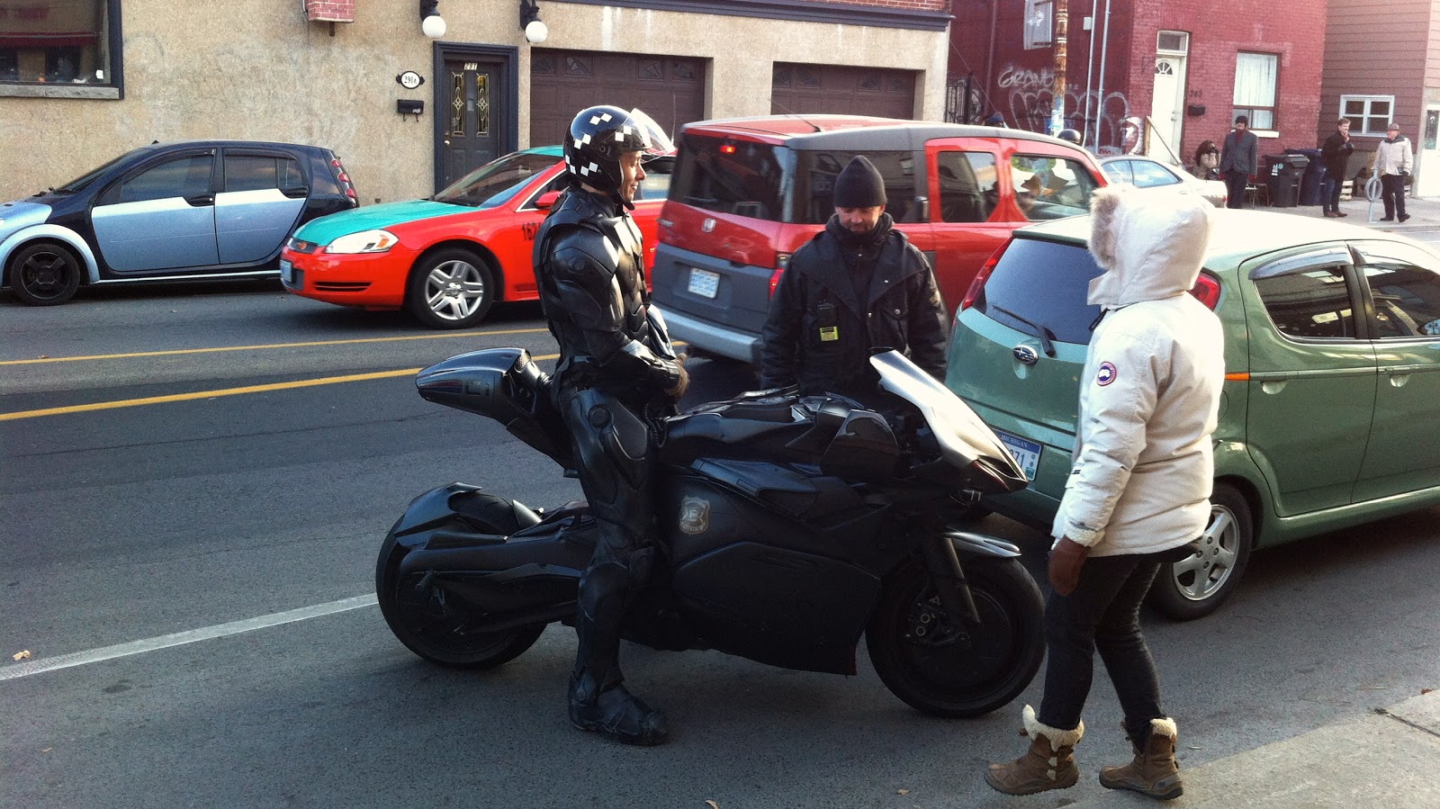 LOADING DOC PRODUCTIONS: Robocop Movie Shoot on Our Street