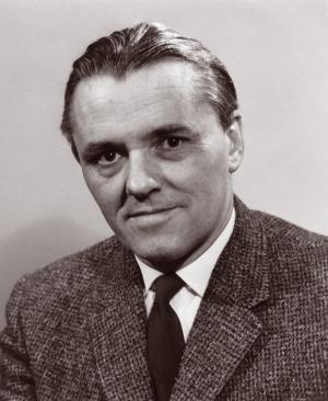 Sarjana dalam bidang Penterjemahan ( J.C. Catford