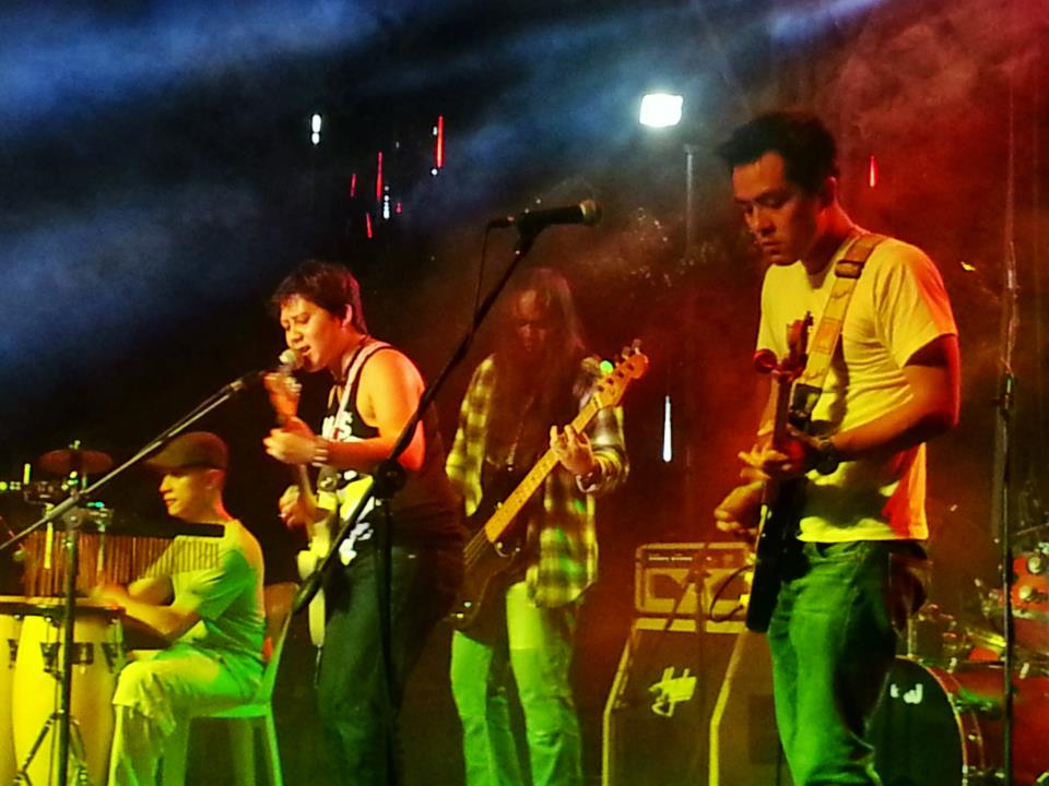 SunDownMuse: Pearl Drive Pictures