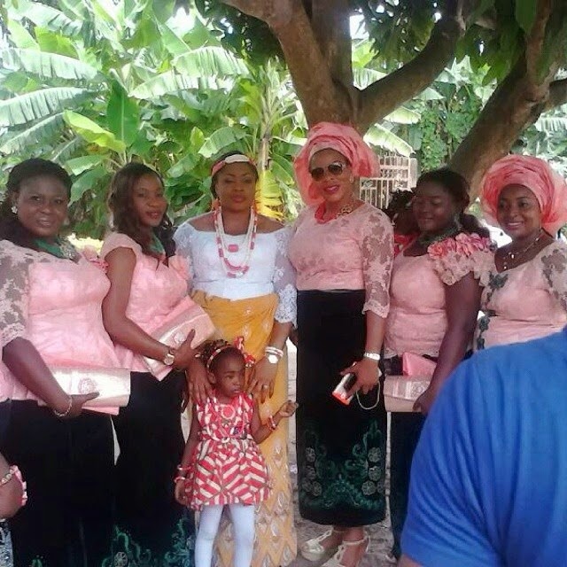 theelites : DETAILS OF CELEBRATED GOSPEL MUSICIAN, SINACH'S WHITE WEDDING