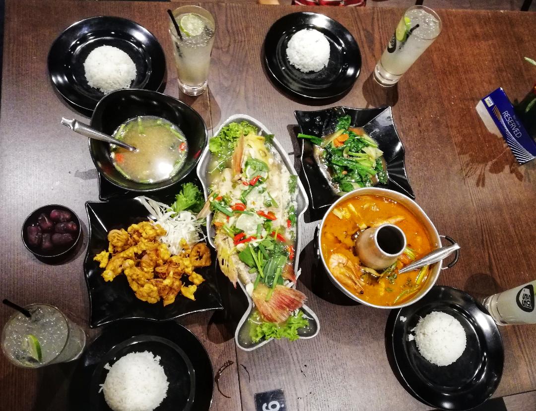 alialisakreatif by kolin zainal: Makan di SOI55 THAI KITCHEN, Mont Kiara