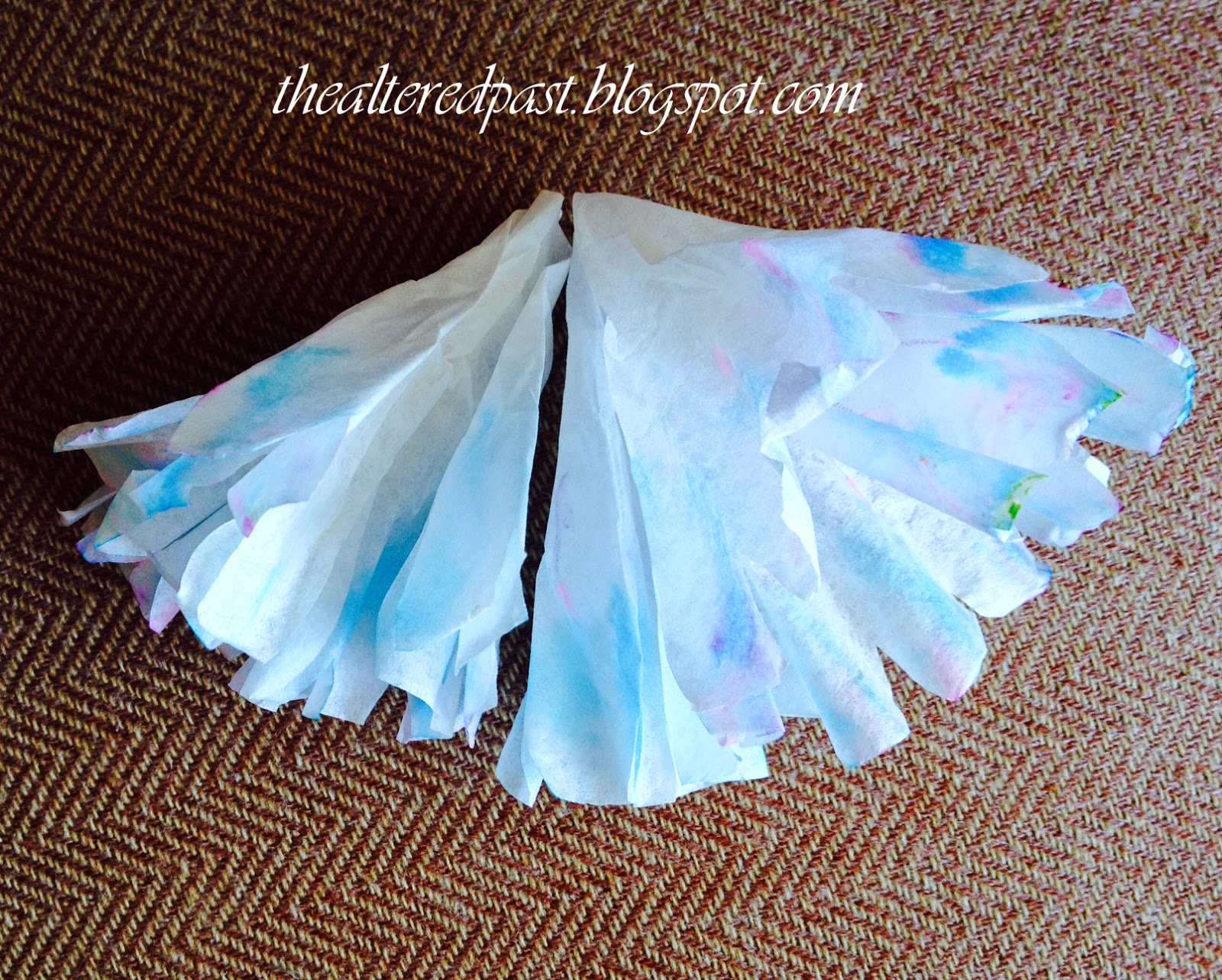 a.forte's blog of Spain Hill Farm: Beautiful Coffee Filter Flowers