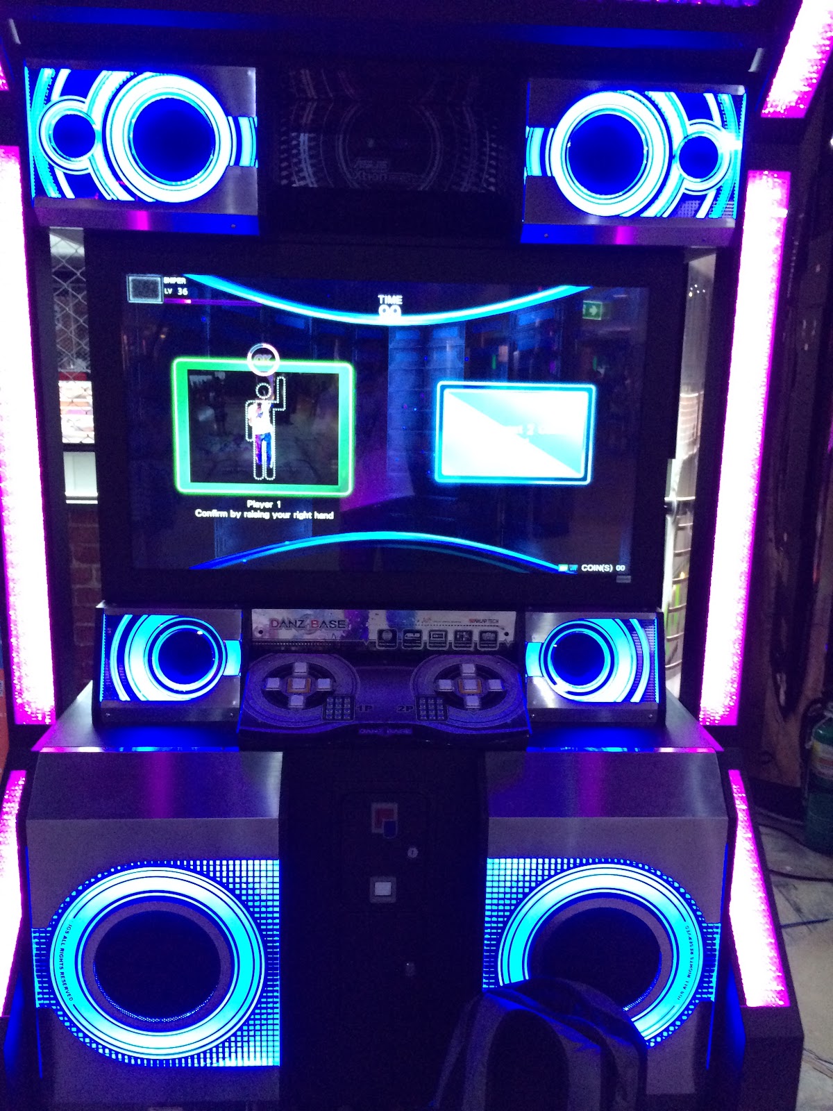 Sniper Game Review: Review Danz Base