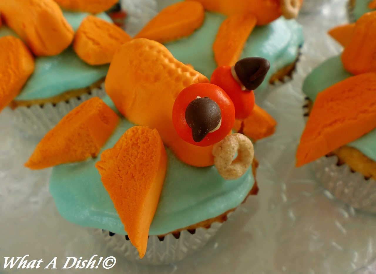 What A Dish!: Goldfish Cupcakes