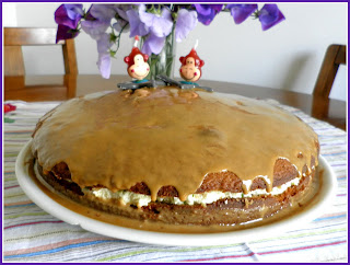 Un poco de todo...: Dicen que los changos no usan sombrero... porque ...